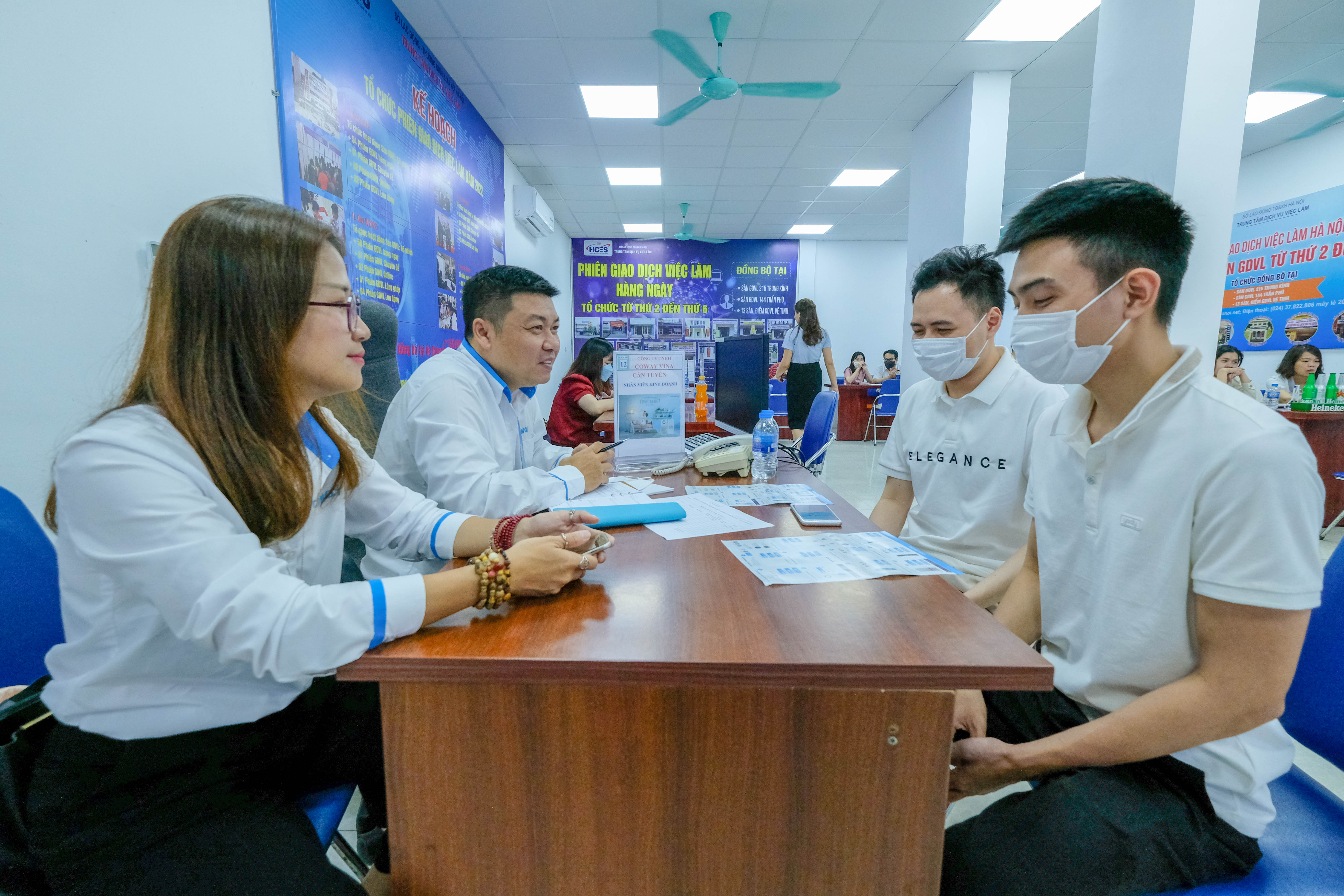 12月28日早间新闻：2025年有47,000名越南劳工在台湾工作；FLC集团将盈利6,350亿越南盾 | 越南中文社｜越南新闻与政策信息中文平台